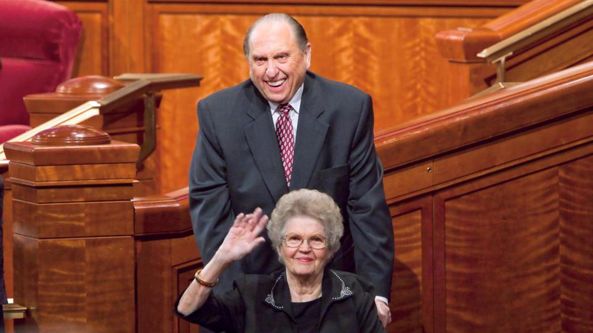 Frances J Monson, president Thomas S Monsons hustru, har avlidit