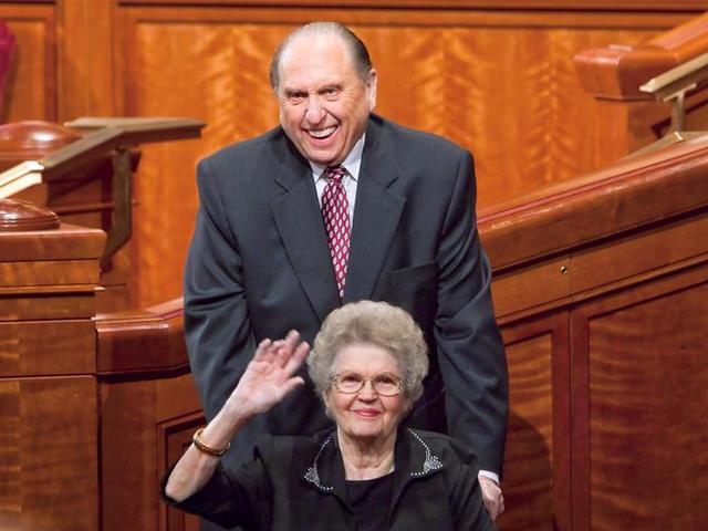 Frances J Monson, president Thomas S Monsons hustru, har avlidit